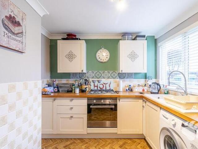 House 2 Bedroom For Sale Basildon Essex 290000 ES100502976
