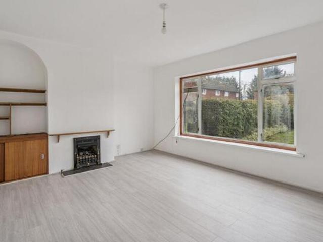 House 2 Bedroom For Sale Beaconsfield Buckinghamshire 400000 ES101168340