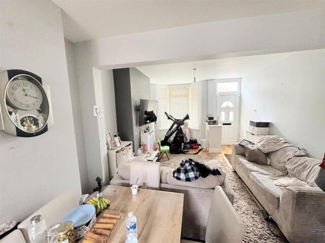 House 2 Bedroom For Sale Birkenhead Merseyside 105000 ES100023868