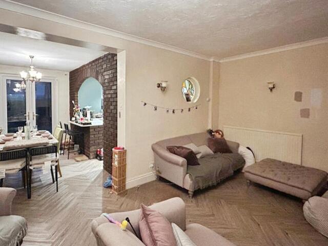 House 2 Bedroom For Sale Briton Ferry Briton Ferry 120000 ELS100502803