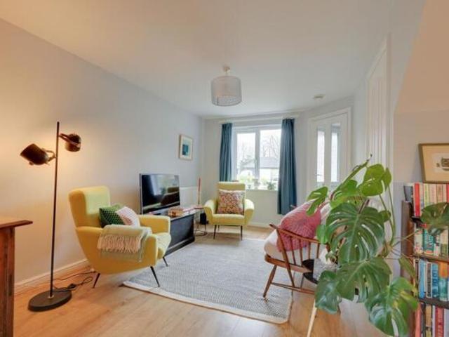 House 2 Bedroom For Sale Burgess Hill West Sussex 325000 ES100426340