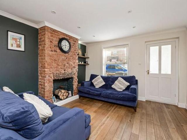 House 2 Bedroom For Sale Burgess Hill West Sussex 325000 ES101678523