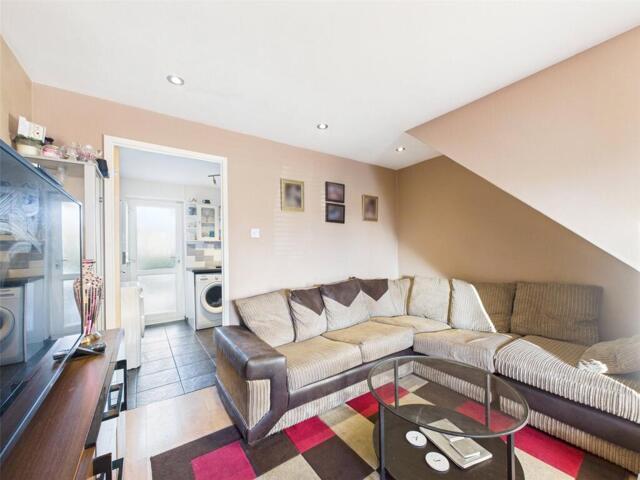 House 2 Bedroom For Sale Gloucester Gloucestershire 230000 ELS99290610