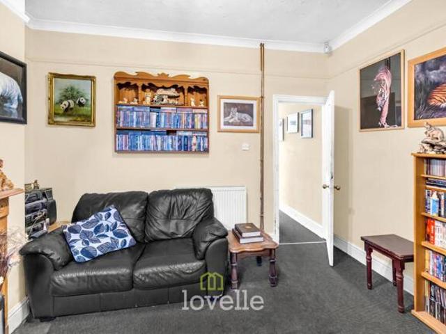 House 2 Bedroom For Sale Grimsby North East Lincolnshire 65000 ES101675702