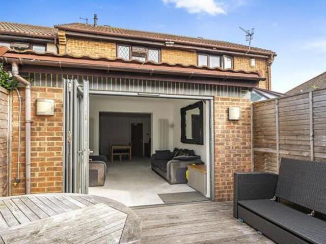 House 2 Bedroom For Sale Guildford Surrey 400000 ES98119120