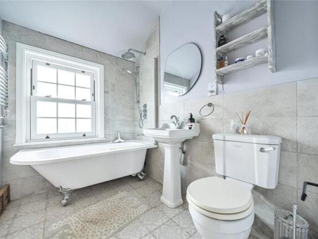 House 2 Bedroom For Sale Guildford Surrey 490000 ELS101676471