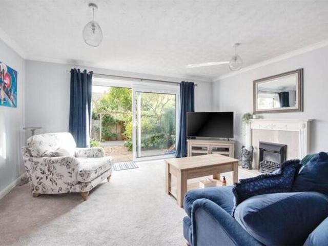 House 2 Bedroom For Sale Guildford Surrey 375000 ES99608406