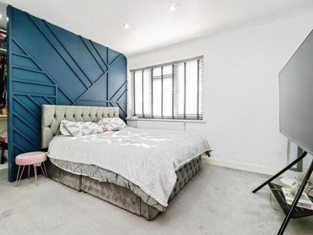 House 2 Bedroom For Sale Dagenham Greater London 375000 ES98612278