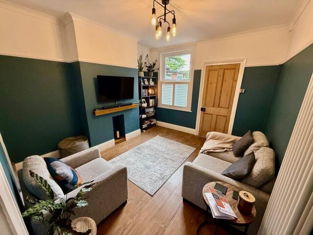 House 2 Bedroom For Sale Derbyshire Derbyshire 220000 ELS99572116