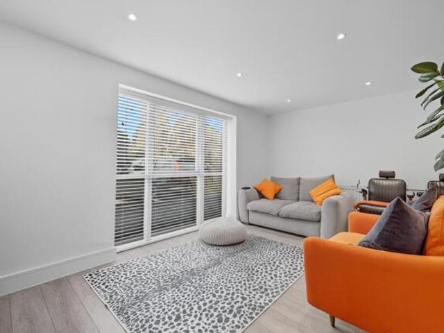 House 2 Bedroom For Sale Enfield Great London 585000 ELS101059838