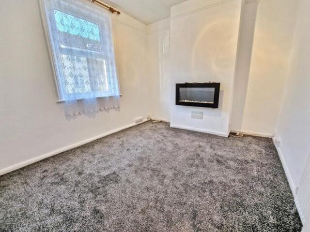 House 2 Bedroom For Sale Exeter Devon 220000 ELS101955489