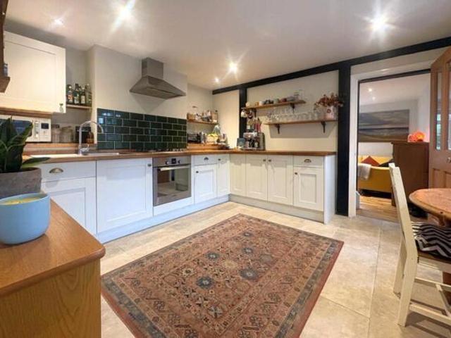 House 2 Bedroom For Sale Farnham Surrey 420000 ELS99203912