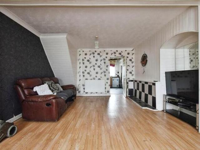House 2 Bedroom For Sale Kidwelly Carmarthenshire 80000 ES101675186