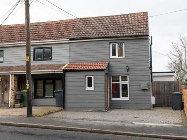 House 2 Bedroom For Sale Hockley Essex 370000 ELS101701682