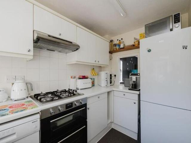House 2 Bedroom For Sale Horsham West Sussex 375000 ELS101996216