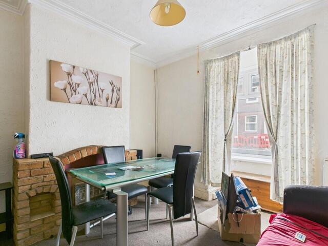 House 2 Bedroom For Sale Hanley Staffordshire 80000 ELS101675465
