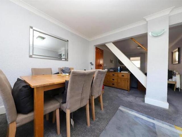 House 2 Bedroom For Sale Hillingdon Great London 450000 ES98718458