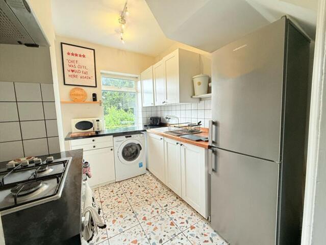 House 2 Bedroom For Sale Huddersfield Kirklees 160000 ES100824903