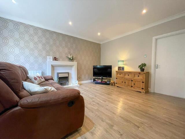 House 2 Bedroom For Sale Hyde Greater Manchester 245000 ES98612671