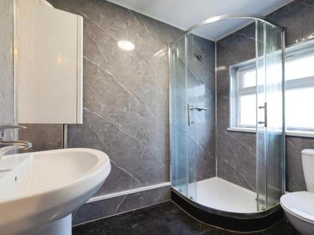 House 2 Bedroom For Sale Ilford Greater London 375000 ES101277979