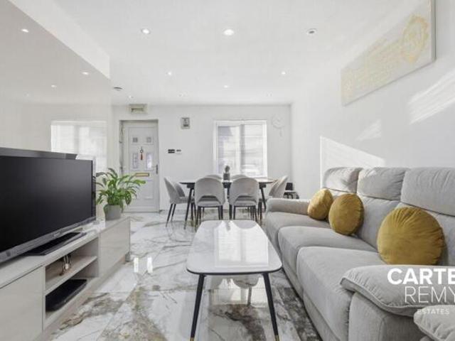 House 2 Bedroom For Sale Ilford Greater London 450000 ELS100685303