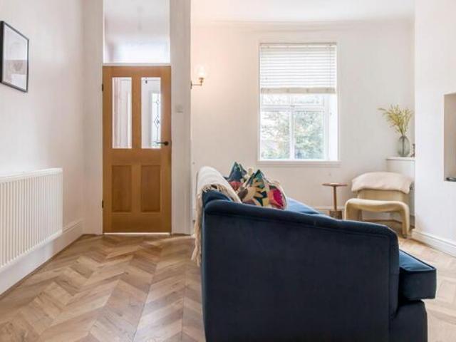 House 2 Bedroom For Sale Oldham Greater Manchester 245000 ELS98687766