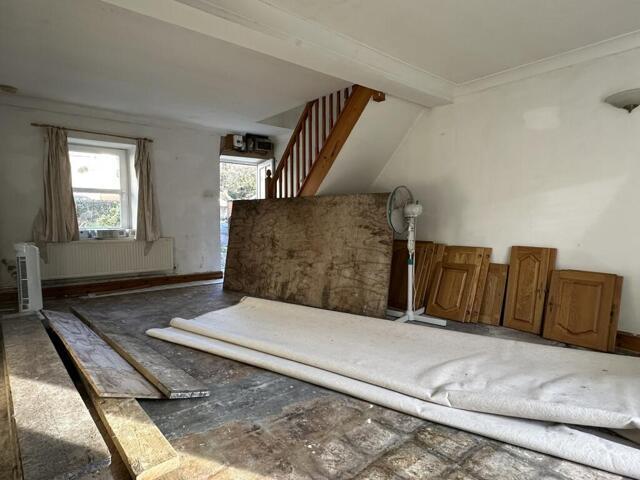 House 2 Bedroom For Sale Lower Cwmtwrch Lower Cwmtwrch 165000 ES100023780