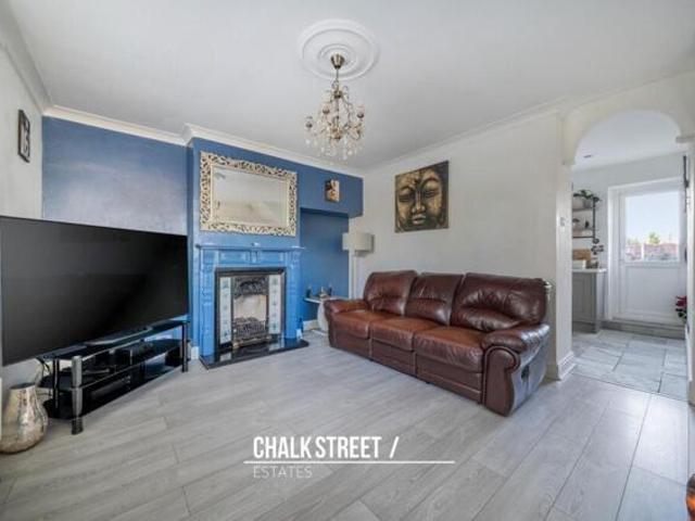 House 2 Bedroom For Sale London Greater London 475000 ES100988014