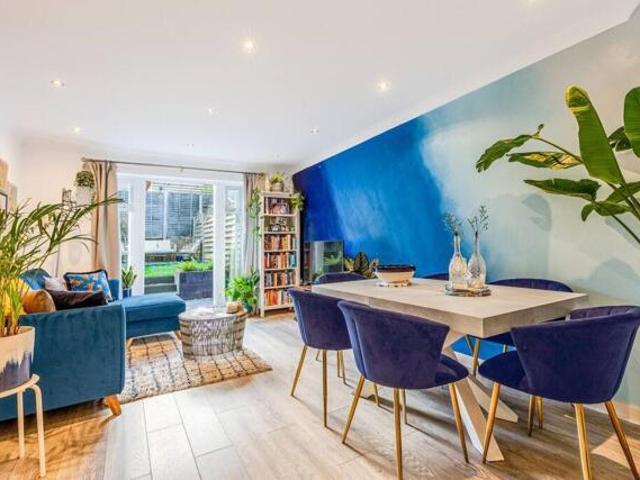 House 2 Bedroom For Sale London Greater London 500000 ELS101931390