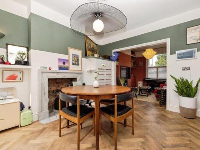 House 2 Bedroom For Sale London Greater London 900000 ELS99774010