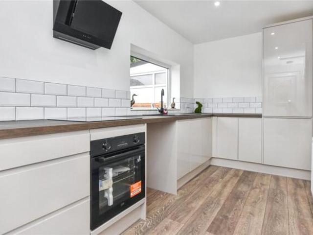 House 2 Bedroom For Sale Leeds West Yorkshire 215000 ELS99523566