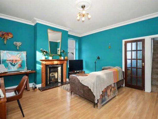 House 2 Bedroom For Sale Leeds West Yorkshire 220000 ES101955348