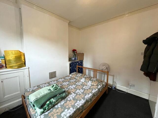 House 2 Bedroom For Sale Leicester Leicester 170000 ES99130286