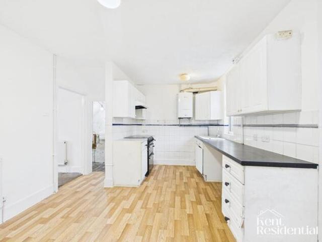 House 2 Bedroom For Sale Maidstone Kent 220000 ELS101352017