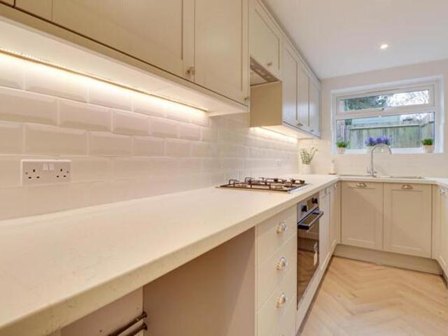 House 2 Bedroom For Sale Markyate Hertfordshire 390000 ELS90310963