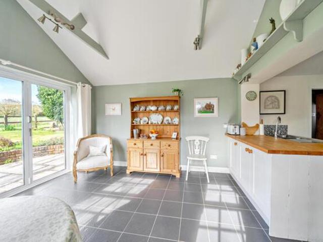 House 2 Bedroom For Sale Marlborough Wiltshire 395000 ES101676437