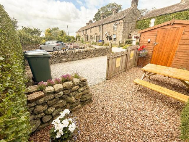 House 2 Bedroom For Sale North Yorkshire North Yorkshire 299950 ES100058191
