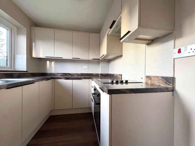 House 2 Bedroom For Sale Northampton Northamptonshire 234995 ES100398313