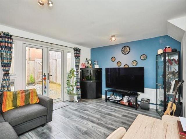 House 2 Bedroom For Sale Newport Isle Of Wight 200000 ES101931818