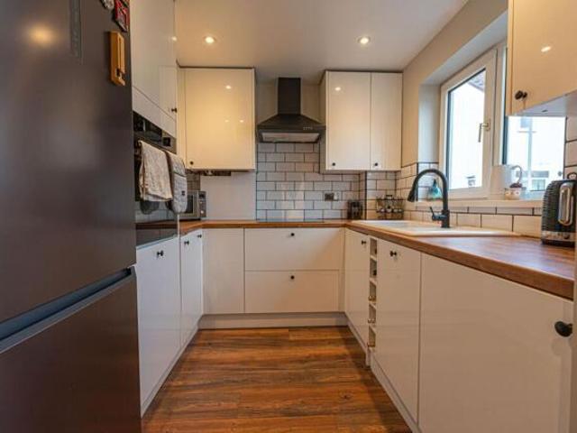 House 2 Bedroom For Sale Newport Newport 200000 ELS99237022