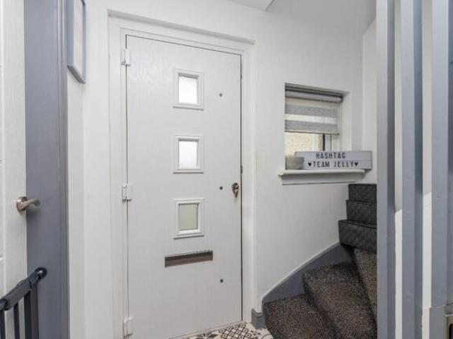 House 2 Bedroom For Sale South Lanarkshire South Lanarkshire 152000 ELS100426007