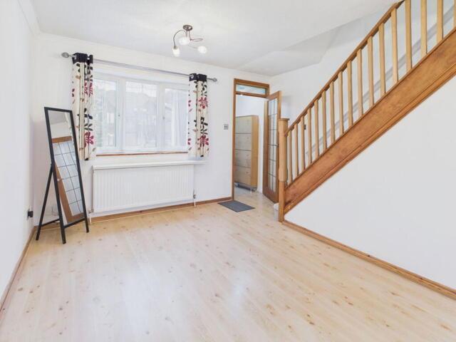 House 2 Bedroom For Sale Sawbridgeworth Hertfordshire 340000 ES99608456