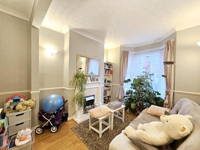 House 2 Bedroom For Sale Scarborough North Yorkshire 140000 ES99642100