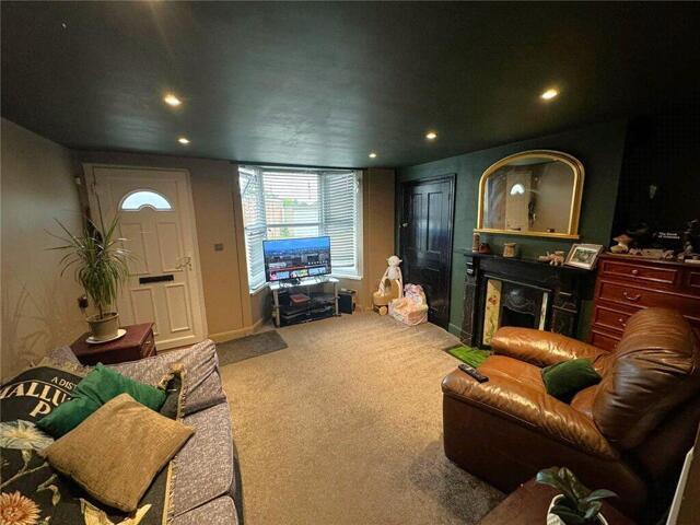 House 2 Bedroom For Sale St. Osyth Essex 190000 ES98687506