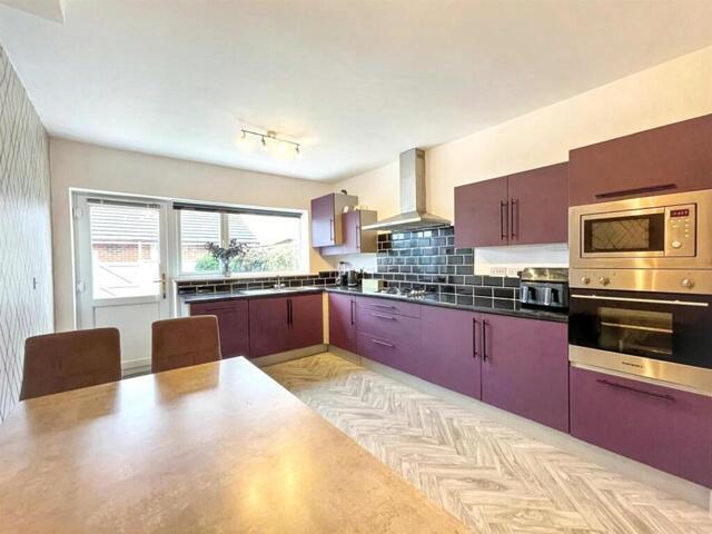 House 2 Bedroom For Sale Staffordshire Staffordshire 167995 ELS99277817
