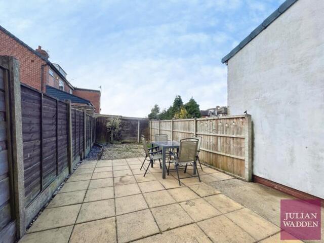 House 2 Bedroom For Sale Stockport Stockport 200000 ELS101674937