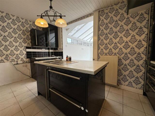 House 2 Bedroom For Sale Stockport Stockport 200000 ELS101996221