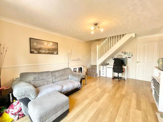 House 2 Bedroom For Sale Stone Staffordshire 195000 ES100058078