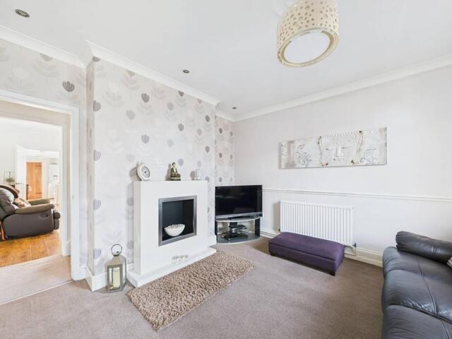 House 2 Bedroom For Sale Sutton City Of Kingston upon Hull 134950 ES100917837