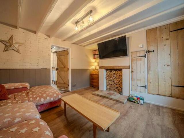 House 2 Bedroom For Sale Suffolk Suffolk 230000 ES101100132